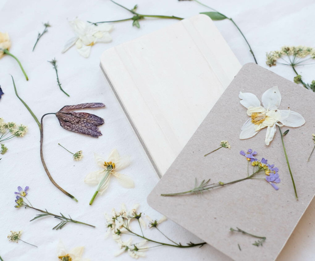 Droog Bloem Pers DIY Kit met Drijvende Ketting Goud Groot - Swan Market